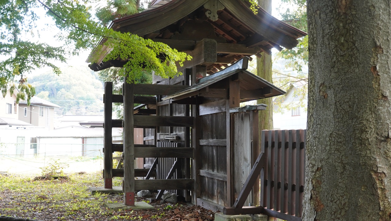諏方家・大祝邸(すわけ・おおほうり てい) – 水波の隔て(Suiha no Hedate)